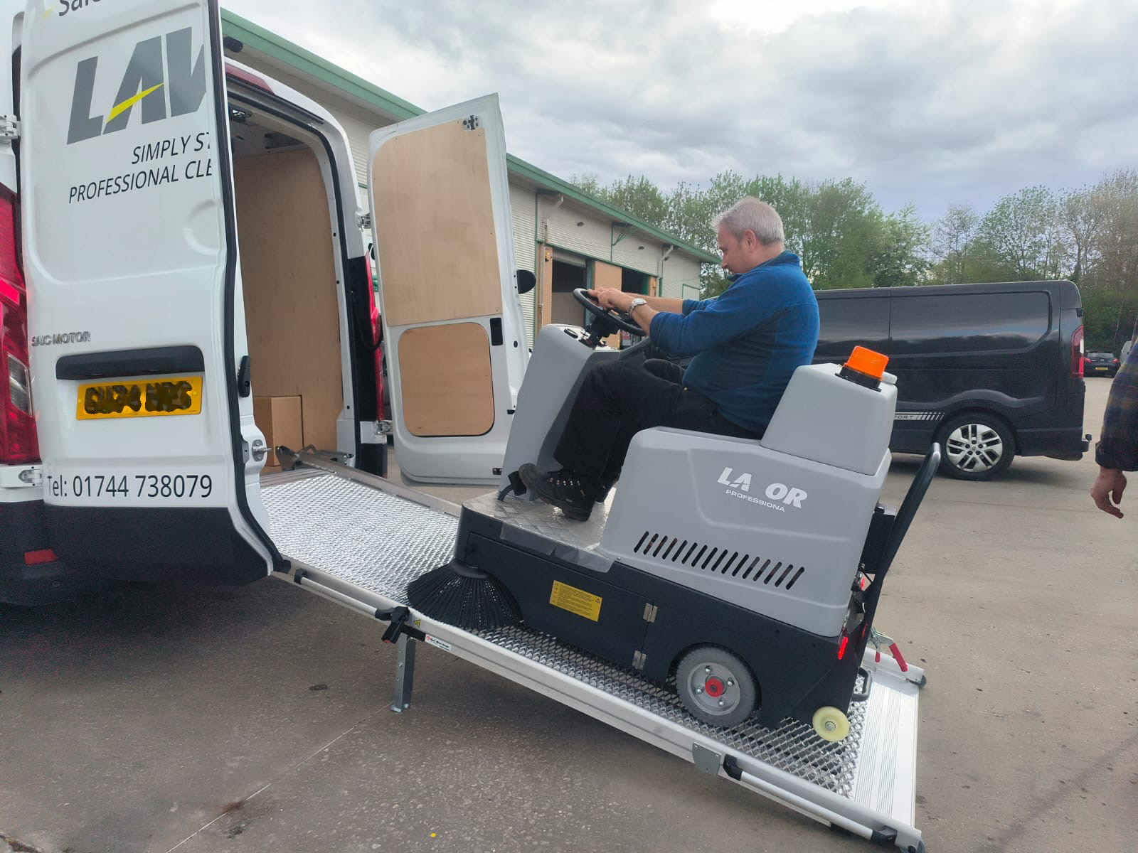 Lavor Chooses Vapor Ricon for Safe delivery of Professional Equipment ...